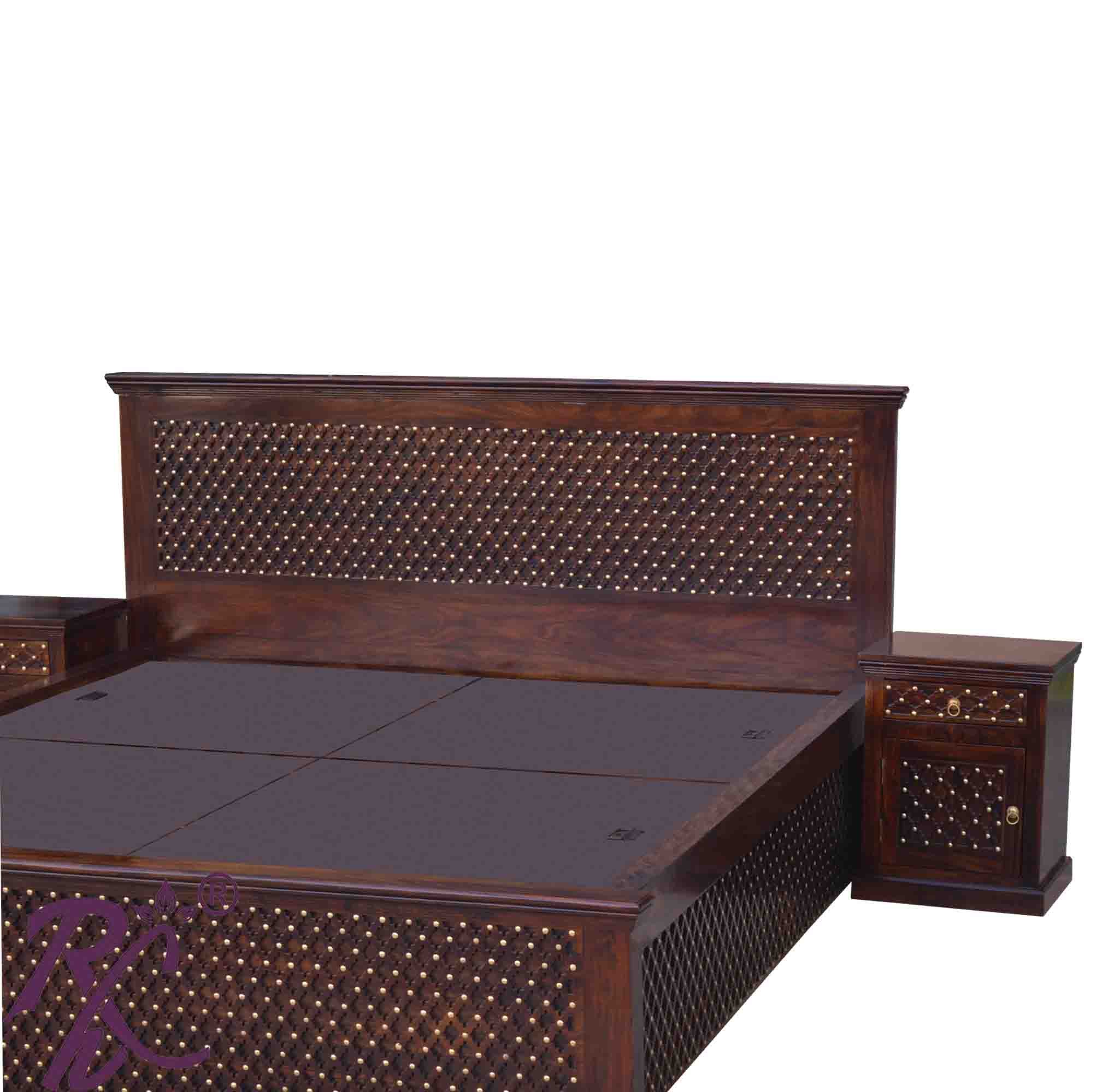 Solid Wood King Size Jiksa Jali Design Bed With Side Full Drawer - RAJ ...